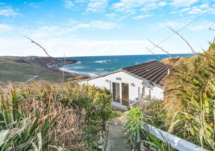 Trewollas Beach Cottage - Sennen - Sennen Cove