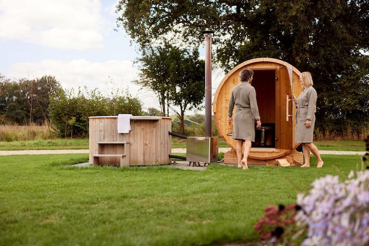 Vakantievilla Amalia 2 Met Sauna En Hottub - Nordhorn