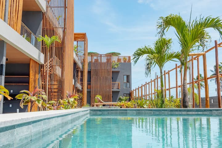 Qavi - Essence B 002 Na Rota Dos Milagres - São Miguel dos Milagres