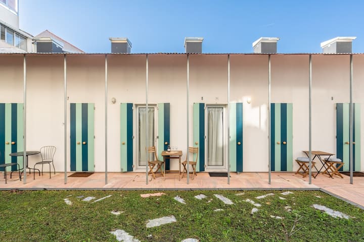 Quiet Colourful House | Garden - Porto