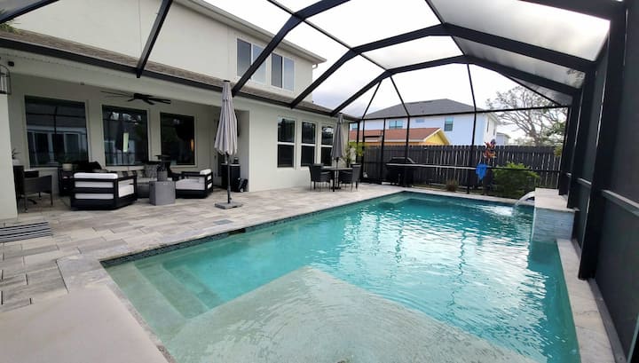 Heated Pool In South Tampa With Loft Bedroom & Bbq - Tampa, FL