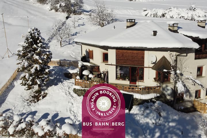 Chasa Patgific: Cozy 3-room Holiday Apartment With -