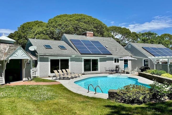 Chatham Vacation Rental With Pool And Charm To Spa - Chatham, MA