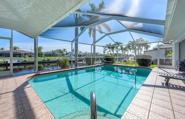 Pearl - Waterfront Rental In Great Location - Cape Coral, FL