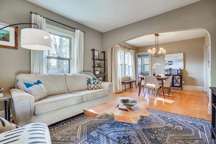 Walk To Beach + Lake Nokomis: Minneapolis Home! - Minneapolis