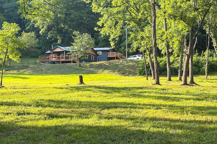 Remote Home W/ Deck & Grill In Scenic Tuckasegee! - Tuckasegee, NC