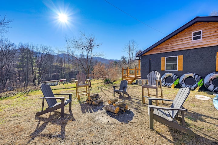 Remote Home W/ Deck & Grill In Scenic Tuckasegee! - Tuckasegee, NC