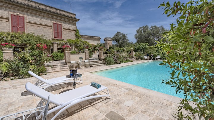 Villa Dei Glicini 8+2, Emma Villas - Grottaglie