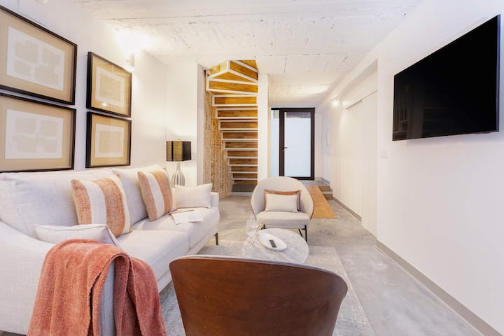 Cozy 2bd Duplex In Seville Center. Gran Poder - Sevilla, España