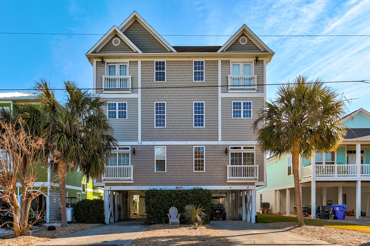 Jacks Beach House - Onsite Pool! - Townhouses for Rent in Carolina ...