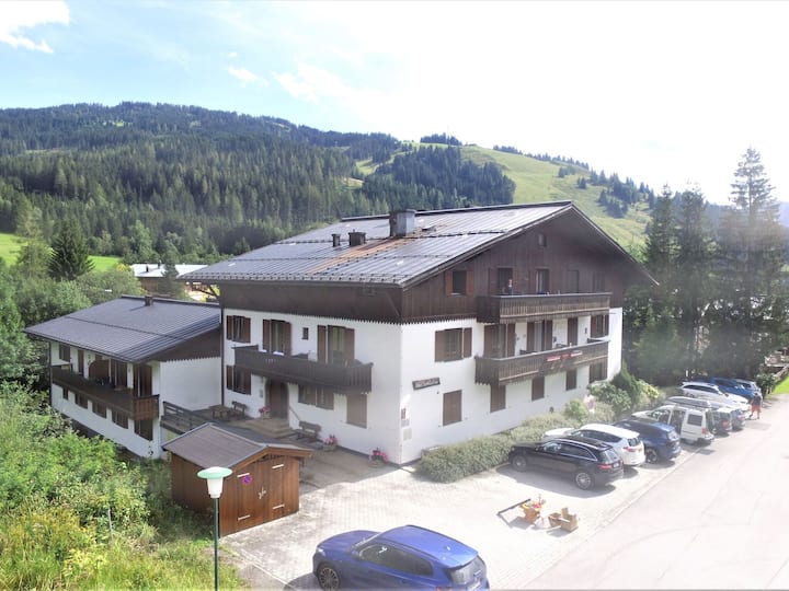 Studio Confortable Avec Balcon - Hintermoos