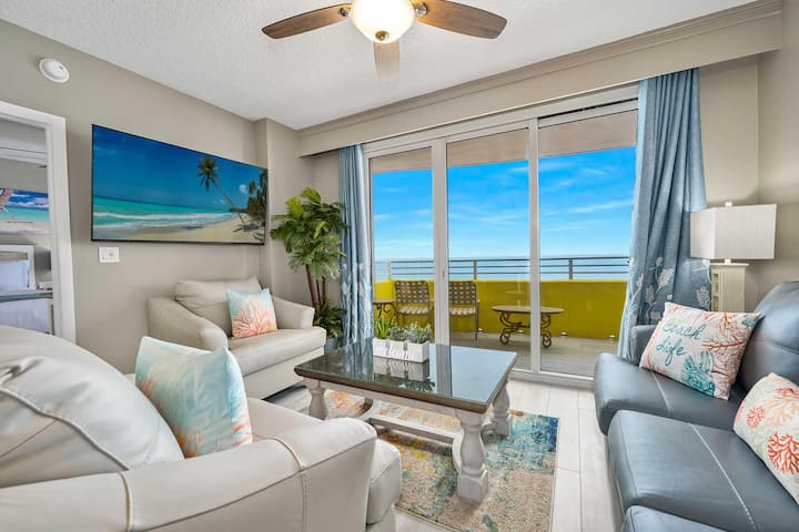 Luxury 3br Beach Villa Ocean Walk Resort Daytona - Daytona Beach, FL