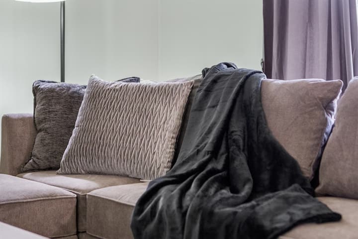 Charming Pastel Duplex In The Heart Of Tulsa - Tulsa, OK