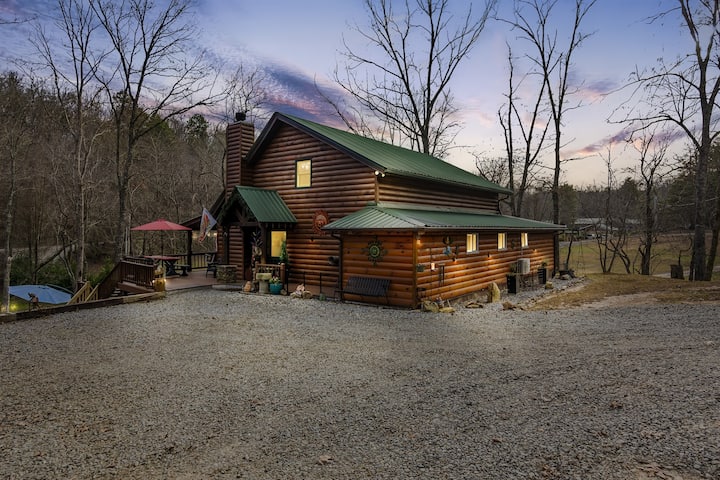 Meadow Creek Lodge At Blue Ridge, Ga - Blue Ridge, GA