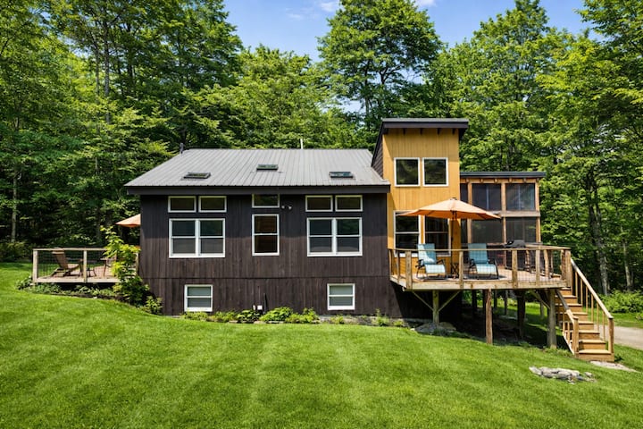Mystic Nights* Trail Access* Lake Access*hot Tub - Greenville, ME