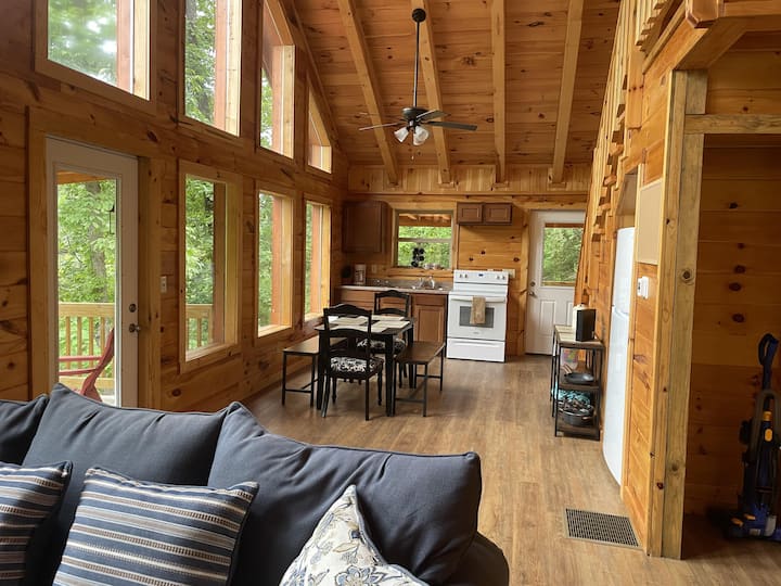 Hillside Chalet - Slade, KY