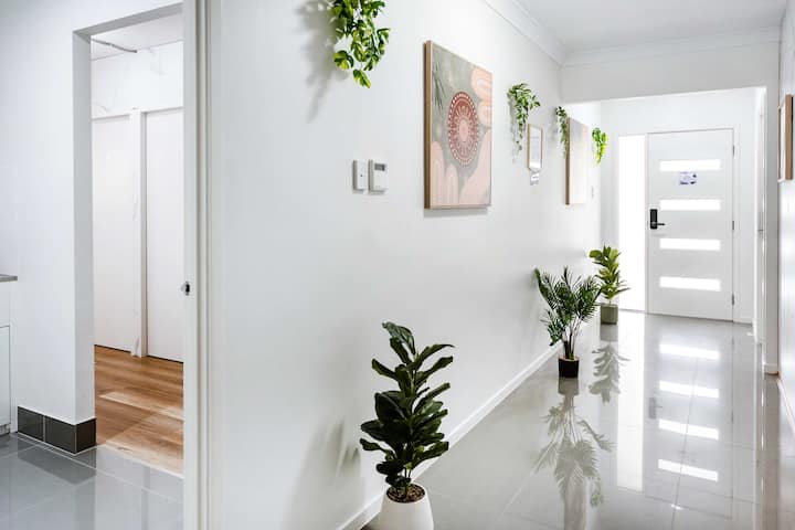 Standard Queen Room - Peaceful Location - Campbelltown