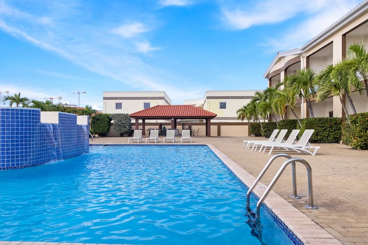 Luxurious 2-bedroom Condo Near Eagle Beach - Noord - Aruba