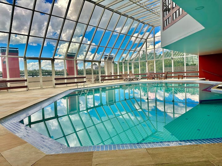 Beautiful Flat In The Castle With Swimming Pool - Campos do Jordão