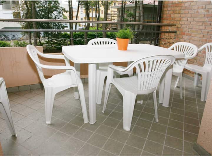 Tranquil Stay Steps From Shore In Bibione - Bibione