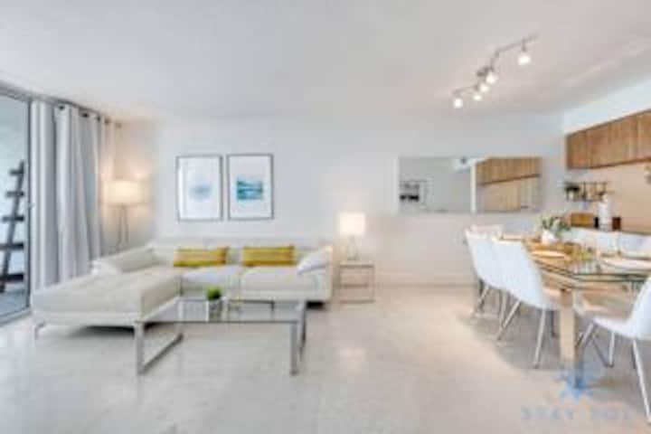 1 Br Apartment - Ocean And City Views - Miami