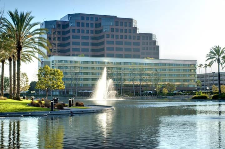 Near South Coast Plaza | Pool, Dining + Spa - Santa Ana, CA