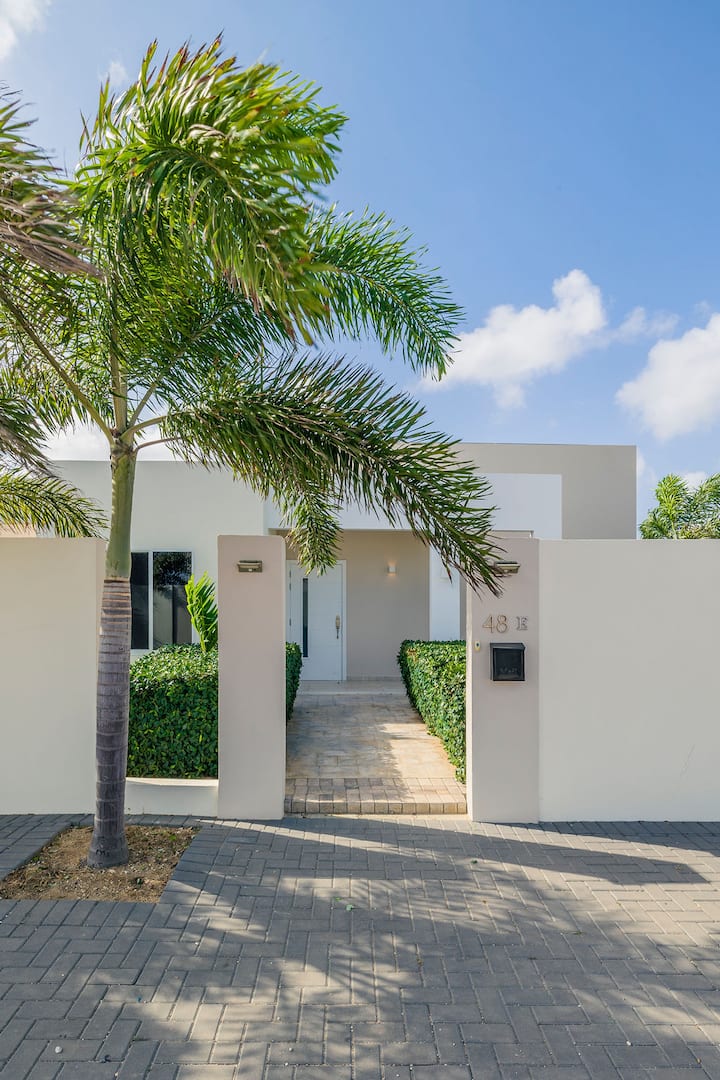 Coastal Bliss Beach House - Your Aruba Getaway - Aruba