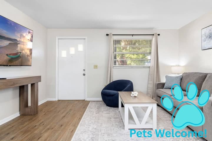 Charming Duplex In Zephyrhills! #2 - Zephyrhills, FL