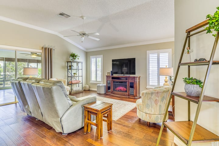 Near Golf Courses: Home W/ Sunroom In The Villages - The Villages, FL