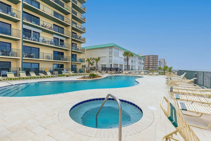 Tropical Palms | Partial Ocean View, Pool, Hot Tub - Daytona Beach Shores, FL