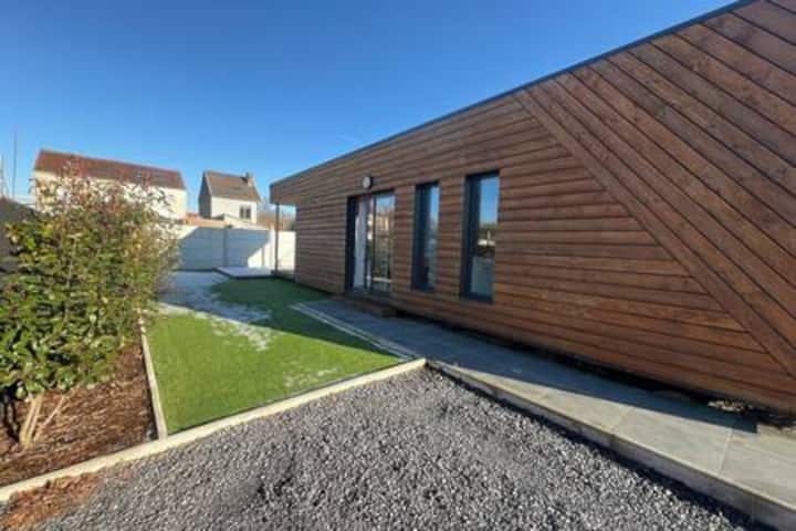 Conteneur Design Avec Jacuzzi - Bord De Forêt - Saint-Amand-les-Eaux