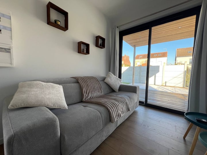 Conteneur Design Avec Jacuzzi - Bord De Forêt - Saint-Amand-les-Eaux