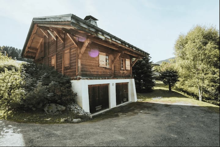 Chalet Avec Balcons à Demi-quartier - Megève