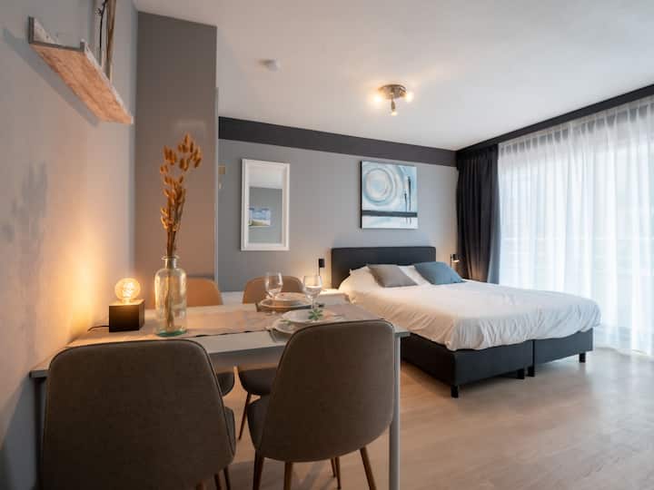 Blue Sand I With Lateral Sea View By Interhome - Blankenberge