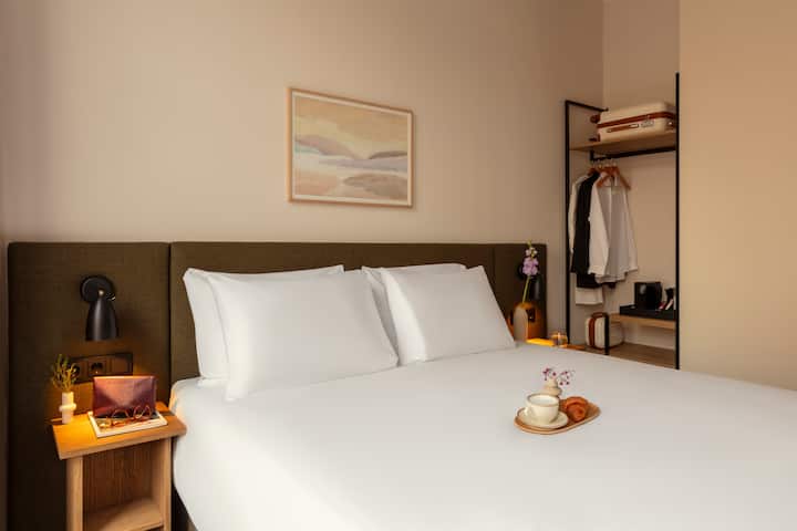 Sonder Middelland | King Room - Rotterdam