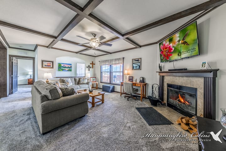 Tr Greens House: W/ Hot Tub Close To Racetrack - Ruidoso Downs, NM