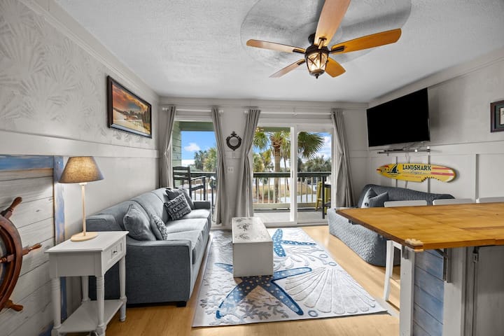 Oceanfront Condo W/pool & Fishing Pier! *Unit 231* - Isle of Palms Beach, SC