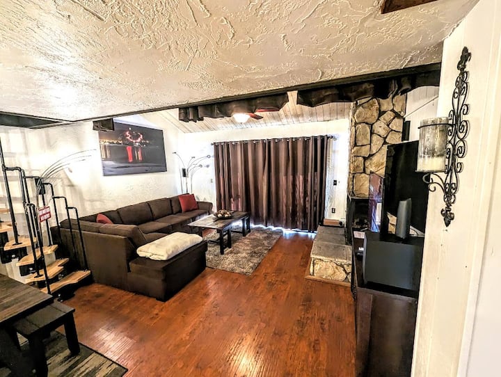 Snow Summit Townhouse With Spa Unit #62 - Big Bear, CA