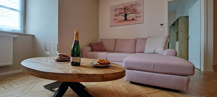 L'arbre Rose - Bergheim, France