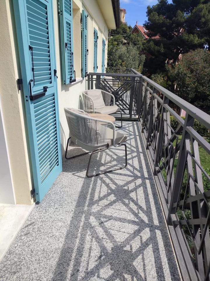 Bright Studio Balcony & Pool  Alassio - Alassio