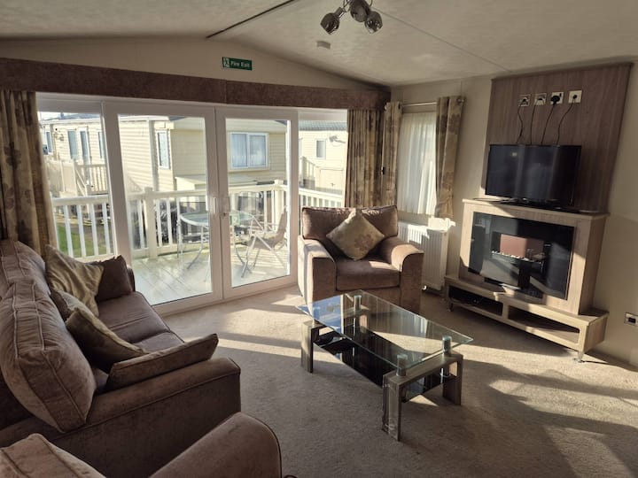 Grogu's Rest - 2 Bedrooms With Decking Sleeps 6 - Winchelsea