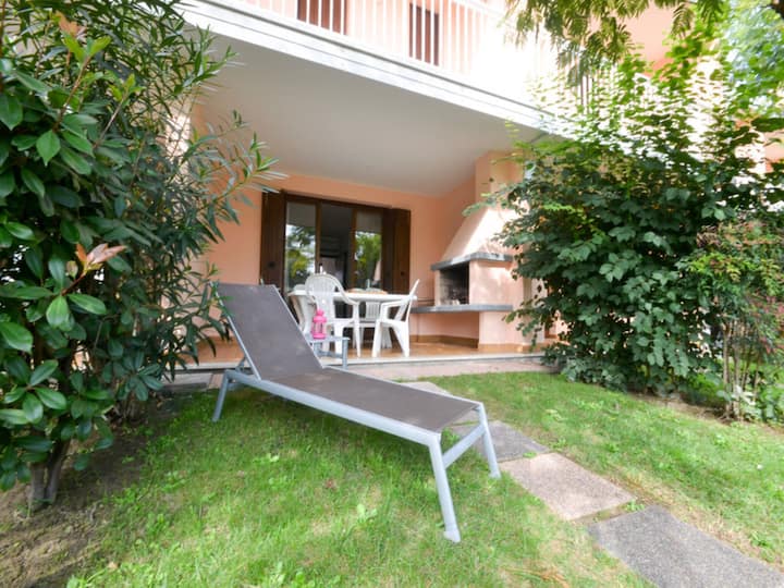 Villa Spacieuse Avec Jardin Privé - Bibione
