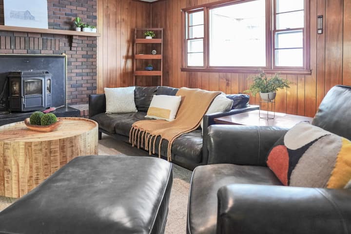 Charming Home Near Downtown Summersville - Summersville, WV