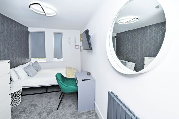 Supérieure-double-sdb Privée-with Tv - Stoke-on-Trent
