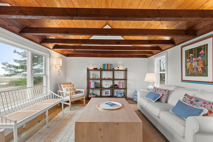 Marsh's Edge Cottage And Your Next Cape Cod Escape - Wellfleet, MA