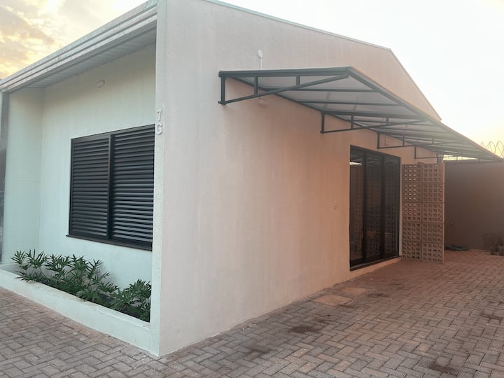 Casa 7h, Próx. Uniaraxá - Araxá