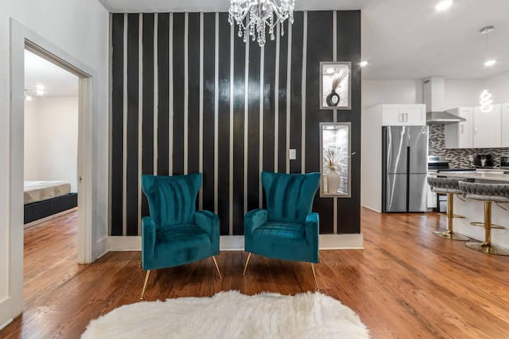 Close To Downtown Atlanta And Mercedes Benz - Atlanta, GA