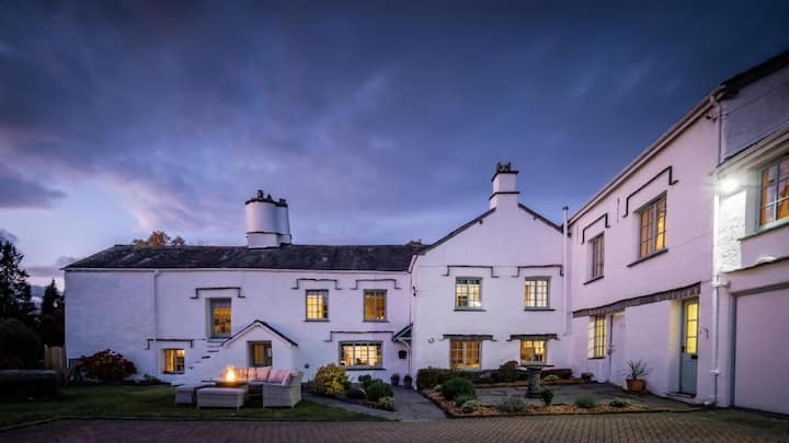 Beautiful Grade 2 Listed Building- Single Dwelling - Bowness-on-Windermere