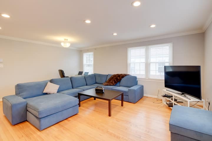 Dc Area Home ~ 1 Mi To Metro: Wfh Friendly! - Rockville, MD
