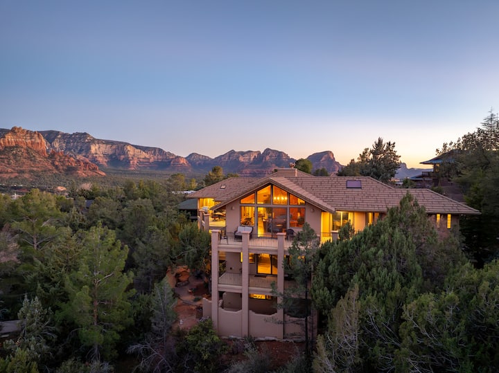 7000 Sq. Ft. Uptown Estate | Views, Games, Theater - Sedona, AZ